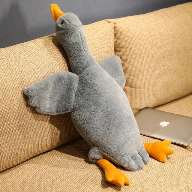 Giant Fluffy Duck | StarkTrends