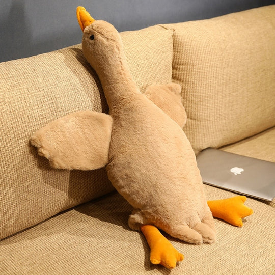 Giant Fluffy Duck | StarkTrends